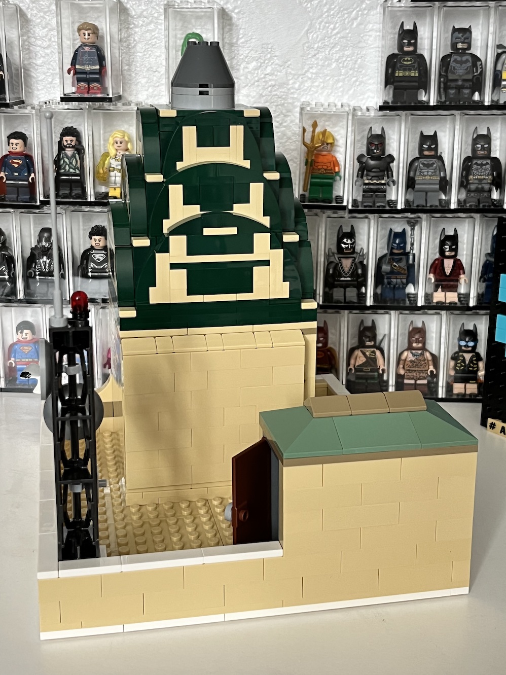 LEGO Daily Planet: 5th Floor Build! | Things of Little Importance